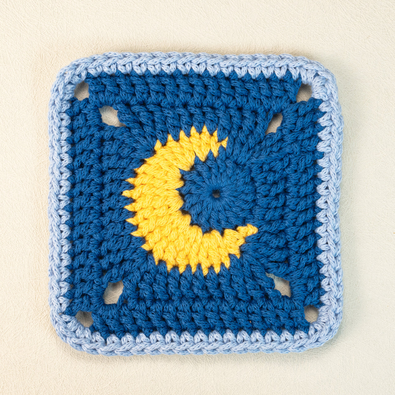 Moon Granny Square Pattern – Yeezhee