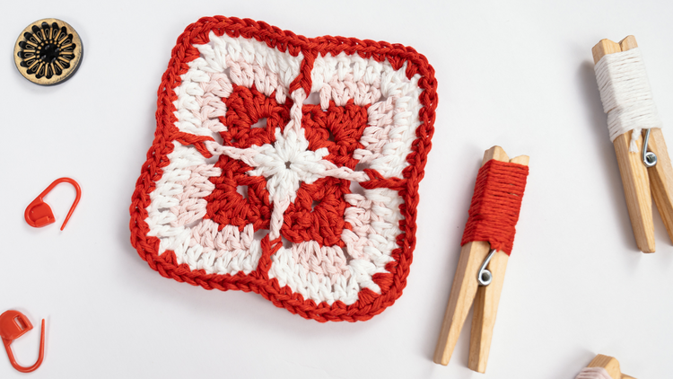 Free Granny Square Patterns | Yeezhee