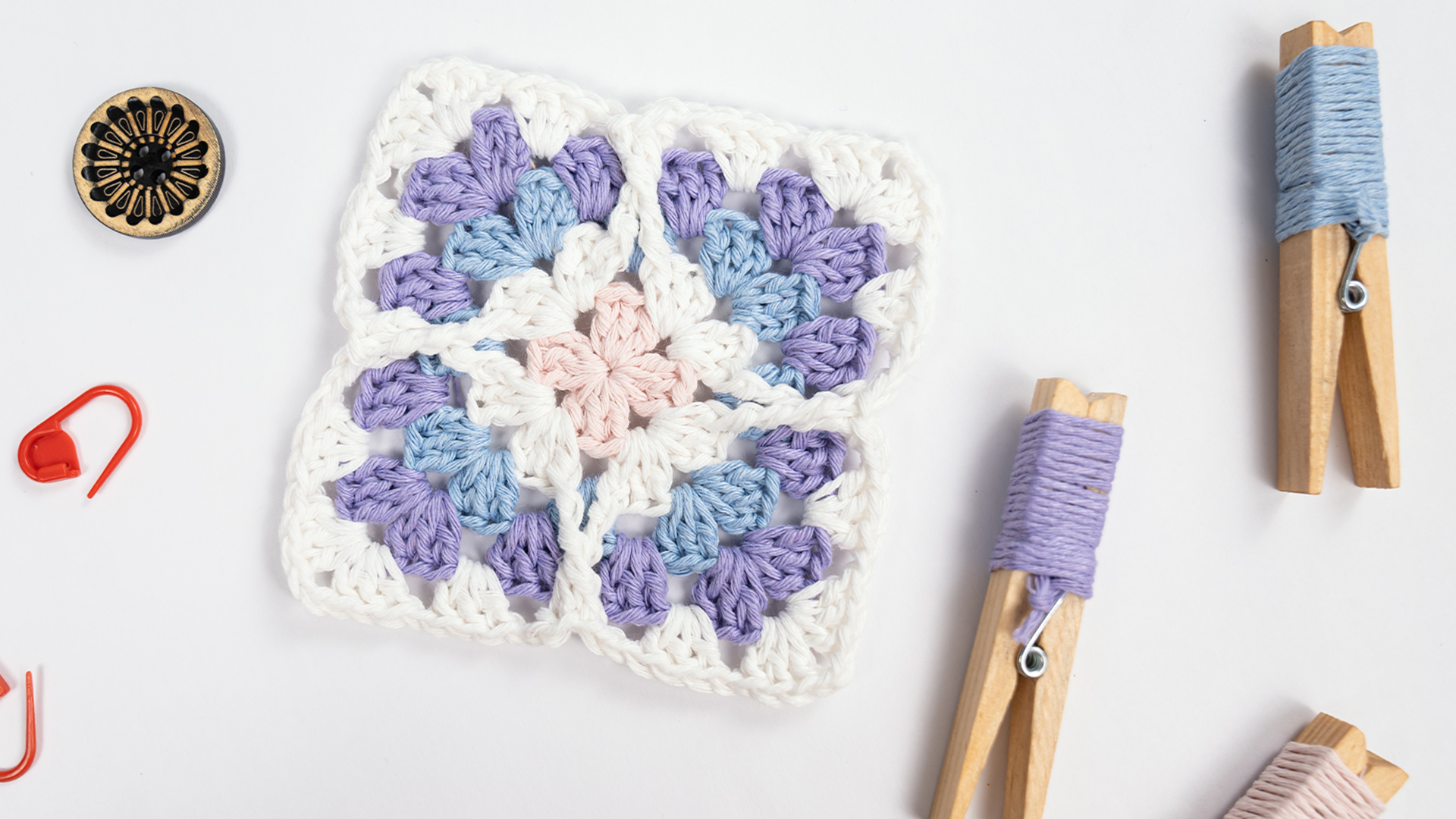 Violets Granny Square – Yeezhee